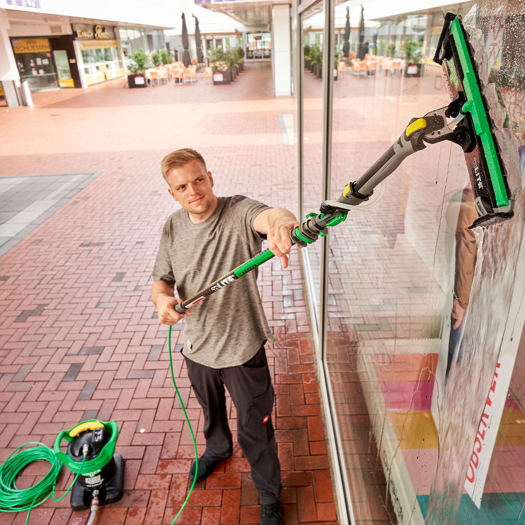 The nLITE® PowerPad – sensationally fast and effective cleaning